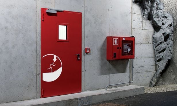 Portes métalliques Ninz